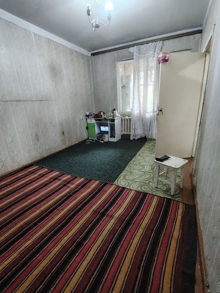 Чиланзар 14 квартал 2/4/4 балкон 1,5*6, 52кв, комнаты раздельные