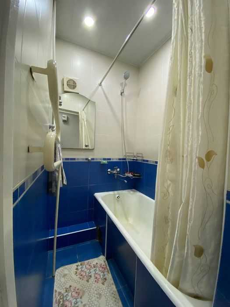 Айбек • Макро • 2-комн •  70 м² • этаж 3/9 • [MGA: 024]