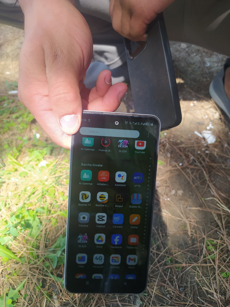 Infinix smart 8 Obmen bor iPhone ga