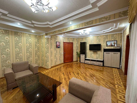 Продаётся 3/3/4, банковская в кирпичном доме на м-ве Госпитальный