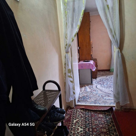 Продаю своя квартиру Фархадски