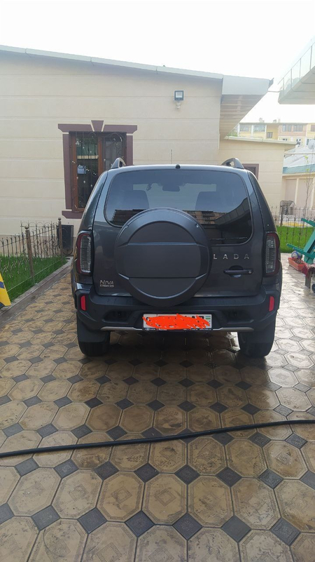 Продается Lada Niva Trevel
