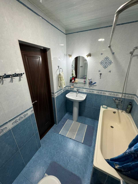 (К128571) Продается 4-х комнатная квартира в Шайхантахурском районе.