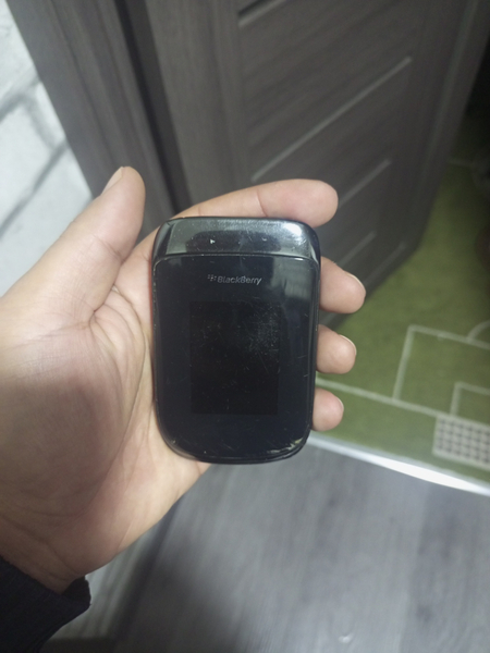 Прдаётся blackberry 9670 perfectum в отличном состоянии