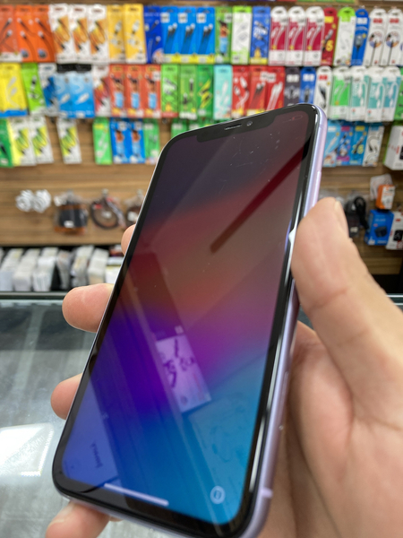 Iphone 11 Naqd va Halol nasiya