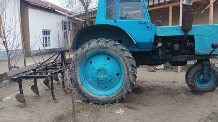 МТЗ 80 трактори сотилади