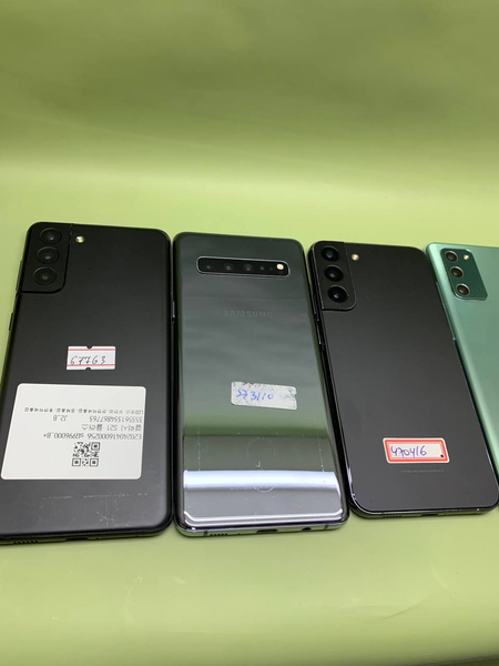 Samsung  S21 plus 5G
