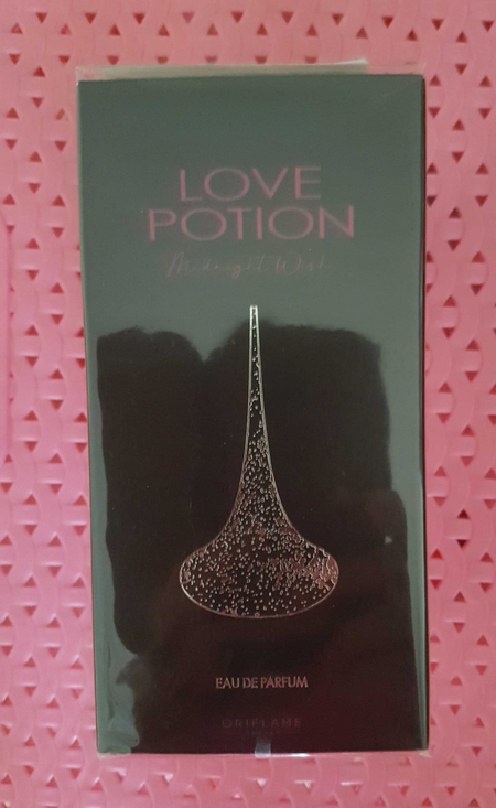Парфюм женский Love Potion Midnight Wish