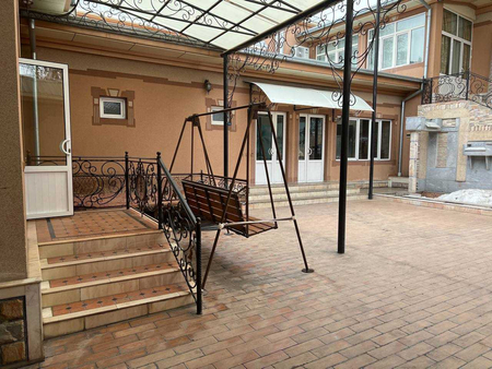 ул.Султония 7-комнат 4,6-сотки 353 м² 6 с/у въезд дом 2011 года