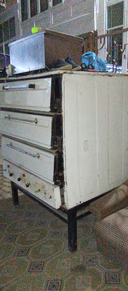 Somsa pishiradigan pechka