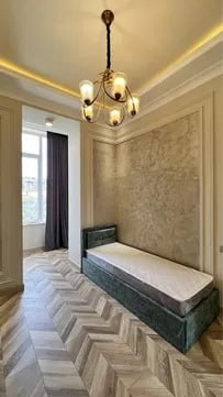 Ш.Руставелли Высокопотолочка 3/4/5 Евро-ремонт  90кв.м  с обстановкой