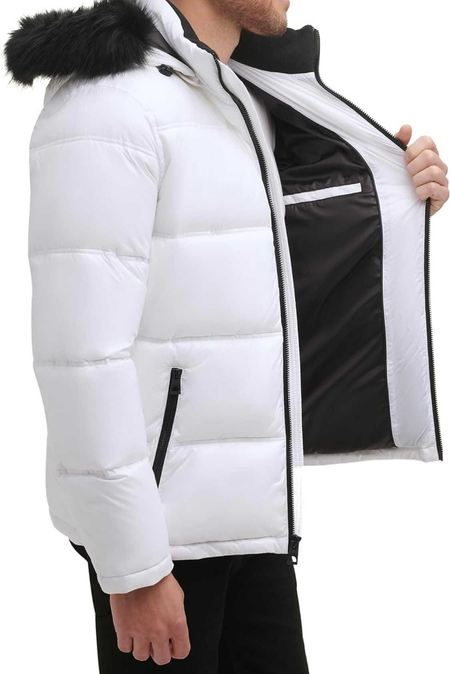 Пуховик Guess новый