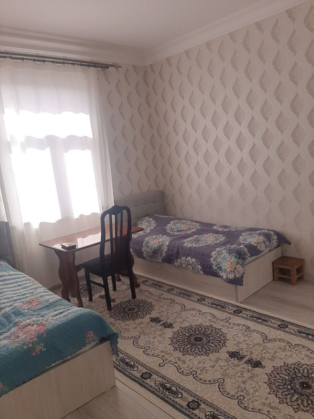 Uchastka sotiladi o dan qurilgan.