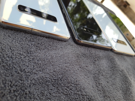 Samsung Galaxy S10 PLUS DUOS. OzU 8 GB. Joyi 128 GB. Garantya beriladi