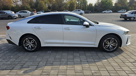 Продается автомобиль Кia k5