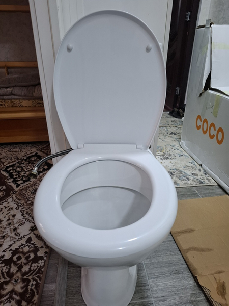 Unitaz sotiladi xolati yangi