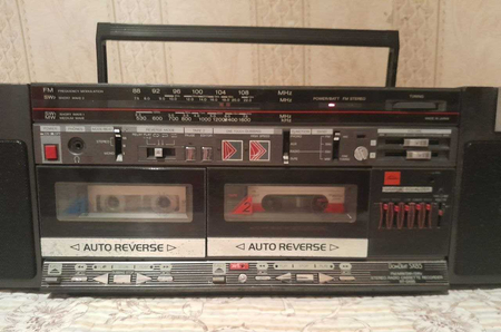 Магнитола Toshiba BomBeat RT-SX85