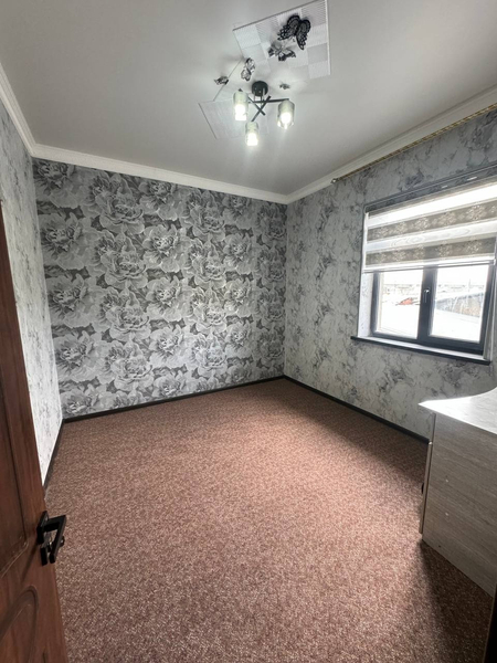 Продается 2 этажа дом. 2.5 соток. 5 ком. 3 санузла