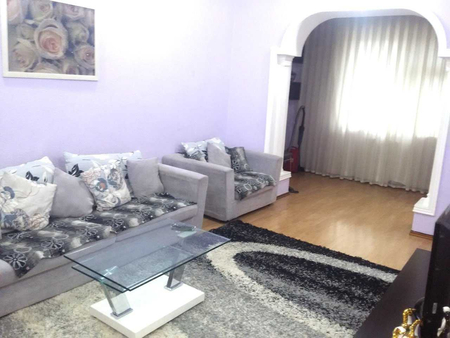 Продается 4-х комн по ул Бабура, 85м2, рядом Аэропорт