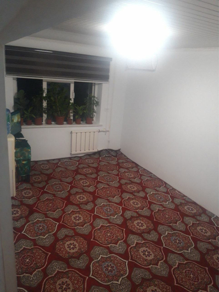 Продаётся квартира Чиланзар 9. 1в2/2/4 Кирпич Ор-р Иняз
