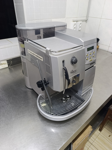 Кофе машина Saeco Royal Professional