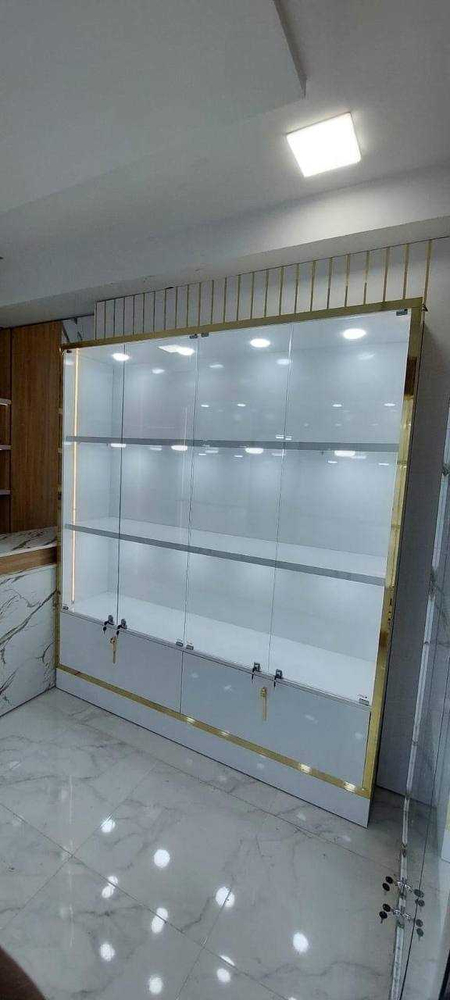 Готовим на заказ Прилавки, стеллажи, витрины для магазинов!