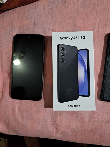 Samsung A 54 sotiladi xotira 256 Gb