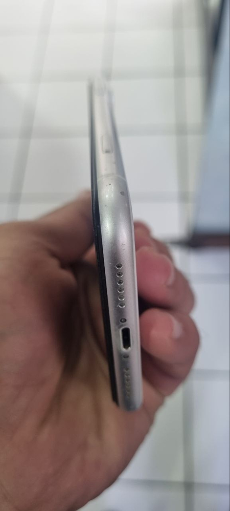 IPhone XR sotiladi