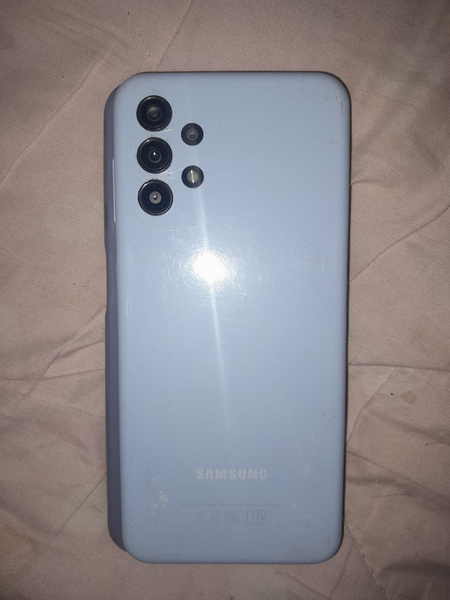 Samsung A13 128Gb ekran dars ketkan