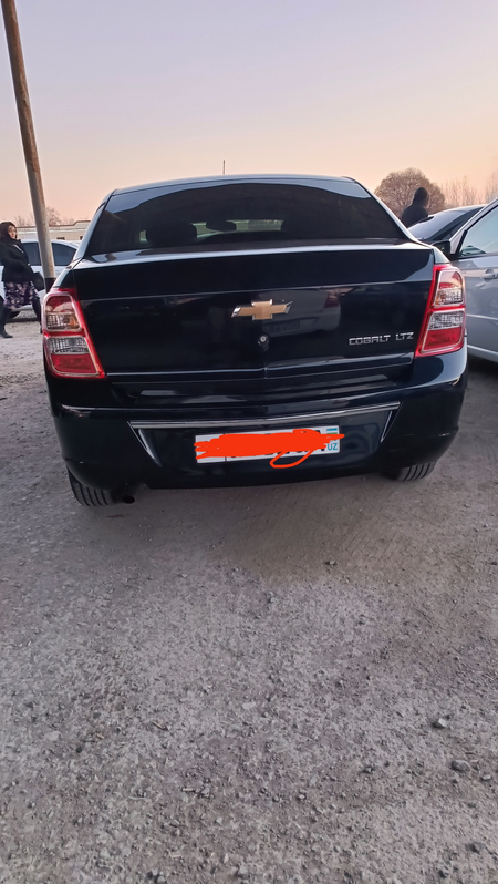Cobalt Darkmon blue svet 2023 yil yurgani 6700 km  kraska umuman yo\\\'q