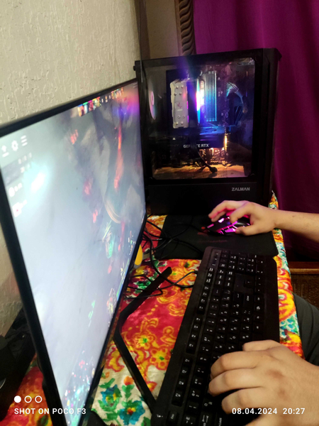 Продаются настольные игровой пк за 600 $
