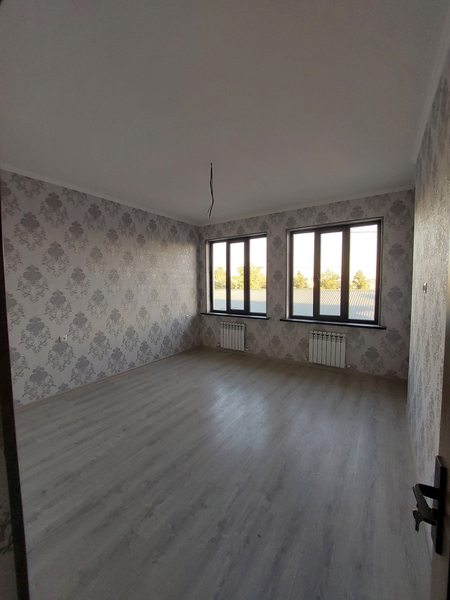 Продаётся дом коттеджи 1 соток 3 комната + кухня  2 этажного дома