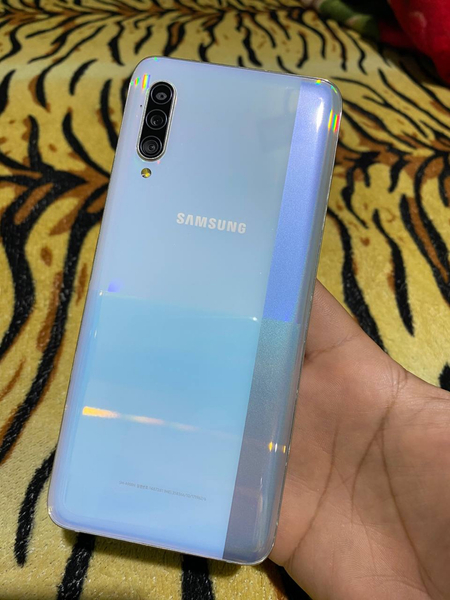 Samsung A90 5G 6+6/128 Snapdragon 855 идеальный срочно