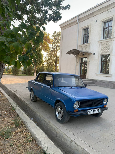 Lada 2101  holati zur