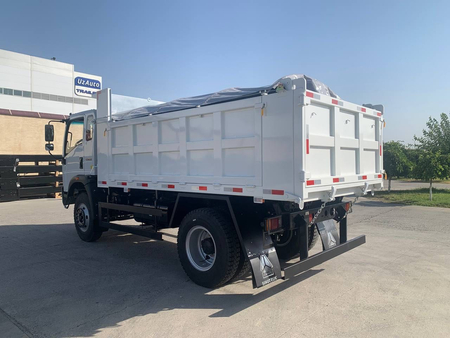Продается новый 
Автосамосвал Sinotruk Homan 4x2 Diesel 5 тонн