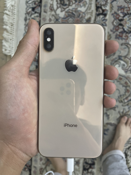 Iphone XS sotiladi