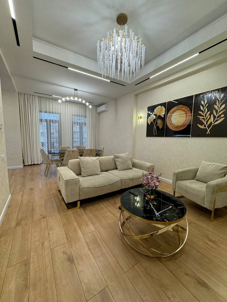 Toshkent sity. Boulevard. 2/6/7. 64m2.