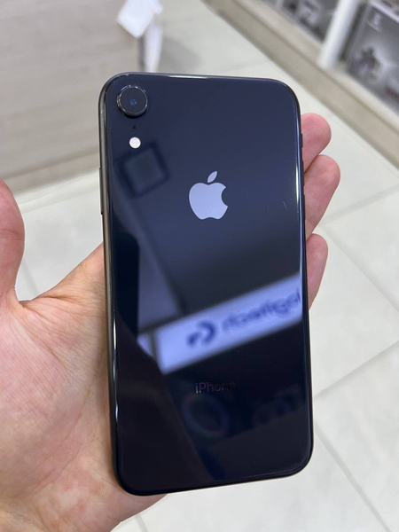 Model Iphone Xr .