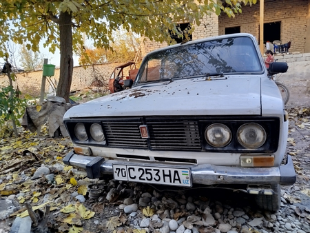 Vaz Lada 2106 sotiladi