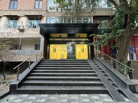 Срочно продаётся 3/1/4 евро офис Юнусабад-4  150 кв.м