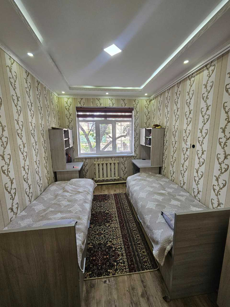4 xonali 90m² 1-qavat sotiladi