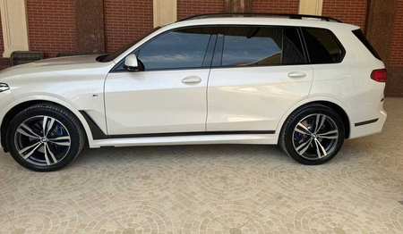 BMW X7 xDrive 40i 2024 год в Наличии