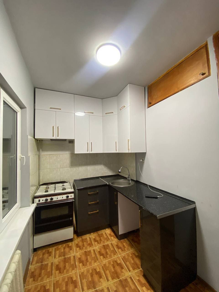 ПРОДАЖА - 1/1/4.
массив Карасу - 1.
Площадь: 38 кв.м.
Балкон: