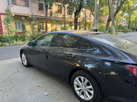 Malibu  XL qora benzen