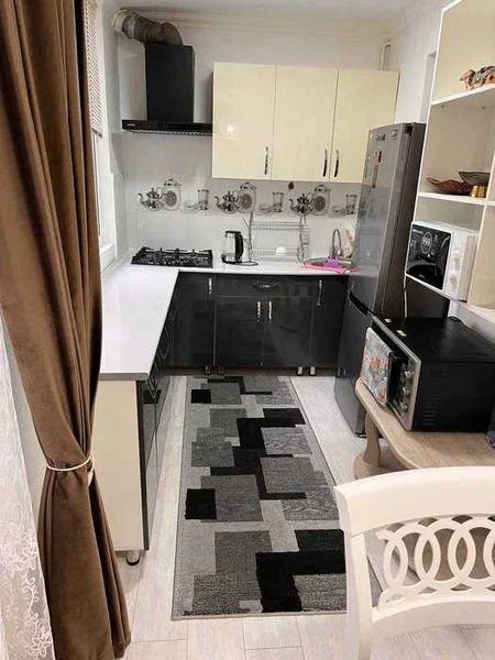 Аренда квартиры на Максим Горький 3/4/5 ID:KM245