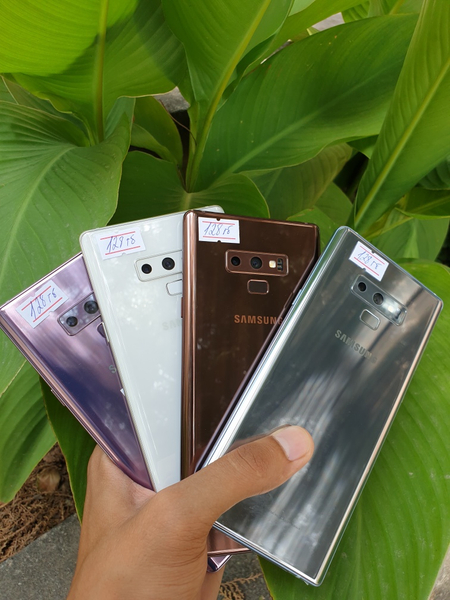 Samsung Galaxy Note 9. OzU 6GB. Joyi 128 GB. IME tayyor.