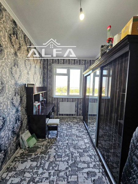 3 xonali 65m² 4-qavat sotiladi.