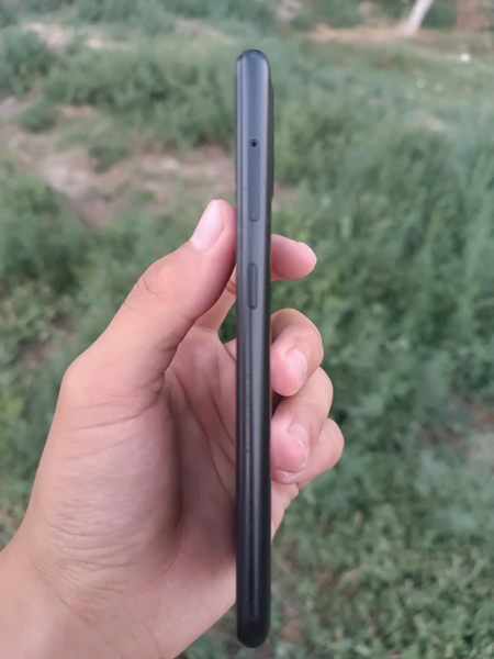 Samsung a01 yangidek