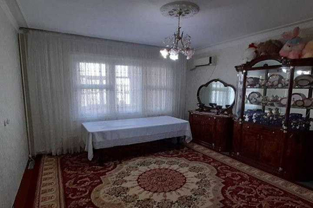 谷 122063 谷 Algaritm 31 kvartalda kvartira sotiladi 3/7/9 72 м²