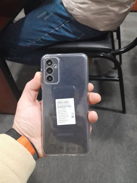 Samsung M13 64 talik